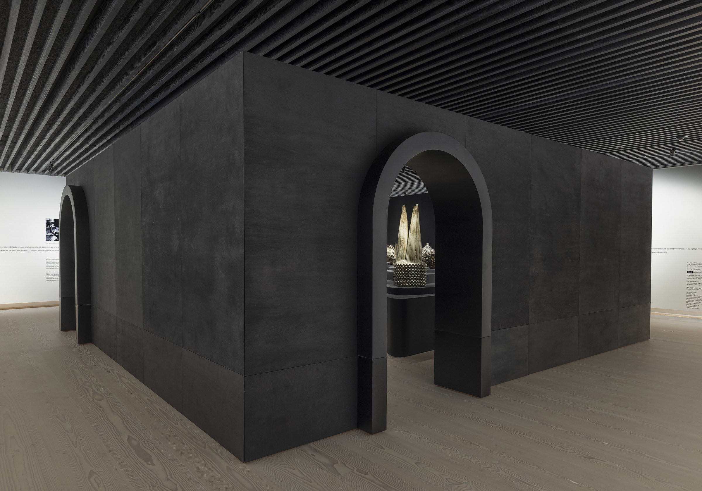 Playing with Fire: Edmund de Waal and Axel Salto – Making - Edmund de Waal